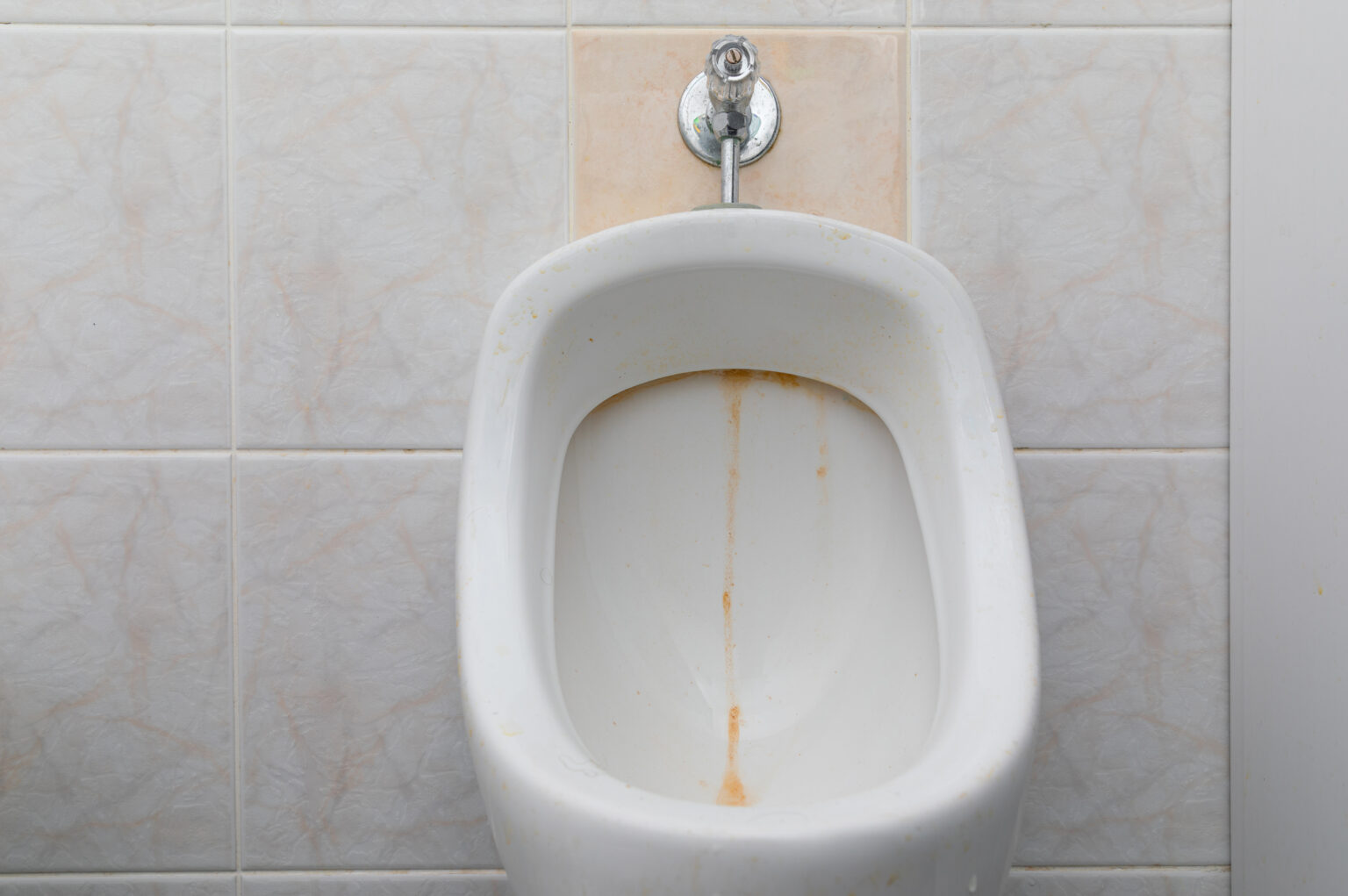 How to Prevent & Eliminate Public Restroom Odors - AeroWest